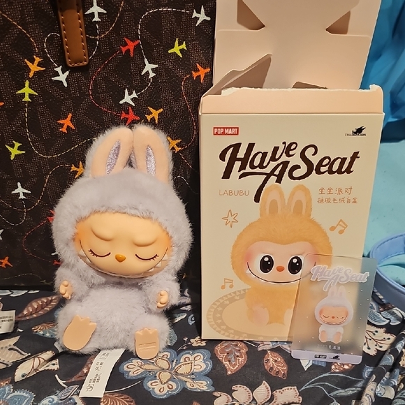 POP MART | Other | Zizi Labubu | Poshmark